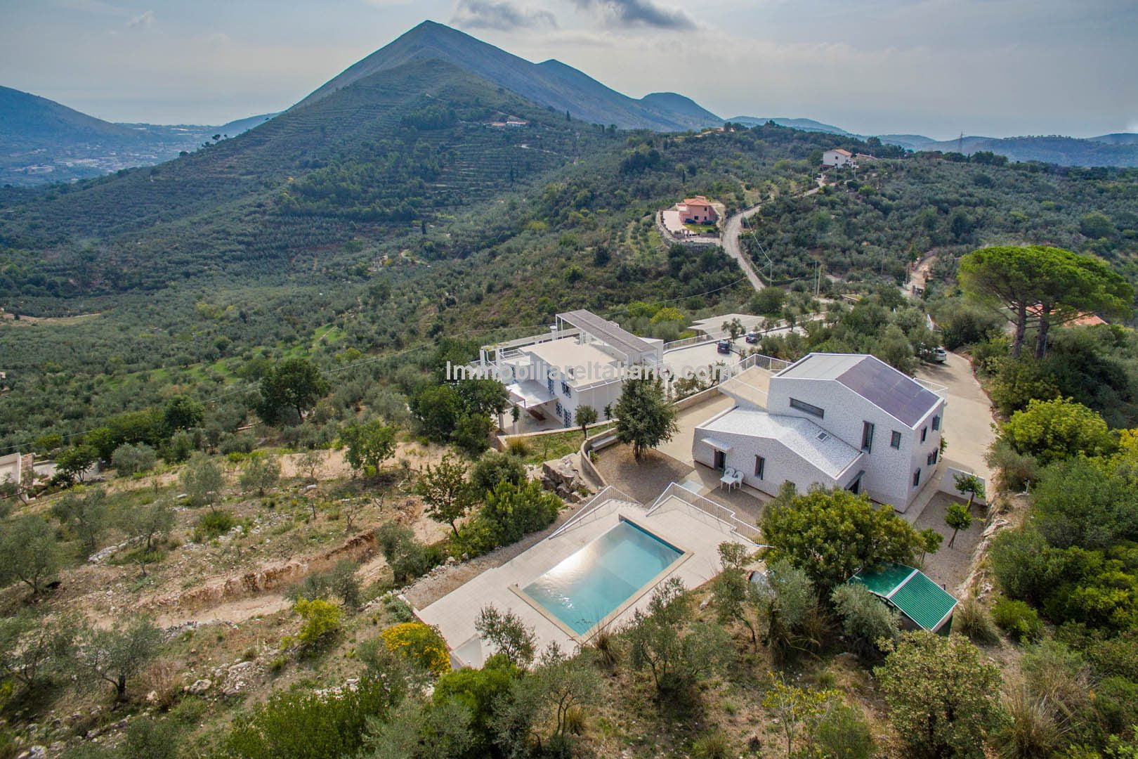 Stylish Modern Villa With Pool Vesuvius and Sea Views