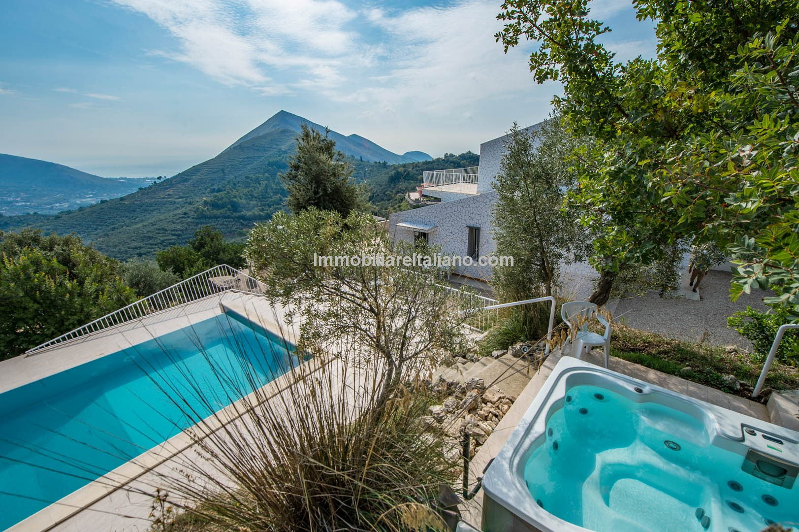 Stylish Modern Villa With Pool Vesuvius and Sea Views