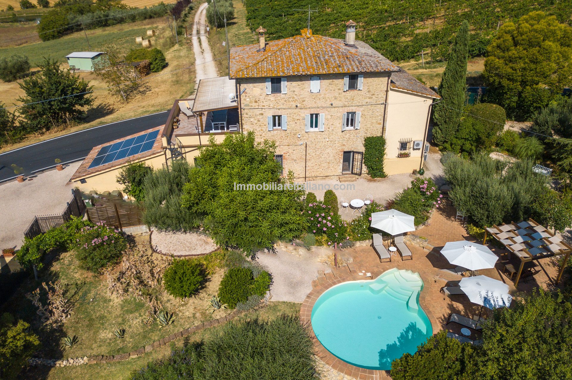 Pretty As A Picture Umbria Italian Countryside Home
