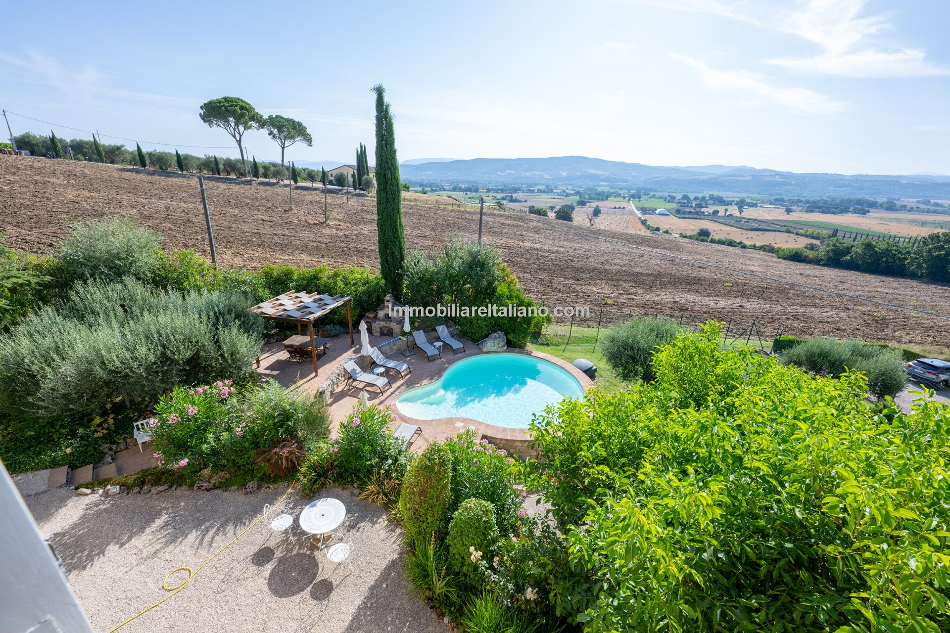 Pretty As A Picture Umbria Italian Countryside Home